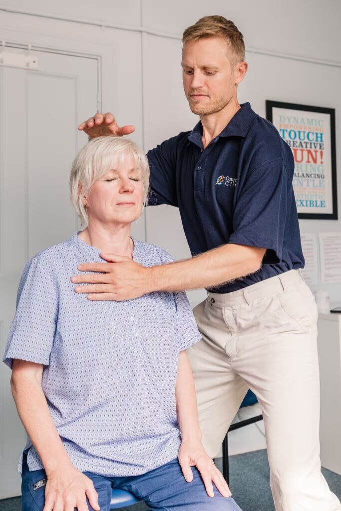 The Difference between a Physiotherapist and a Chiropractor - Courtyard ...